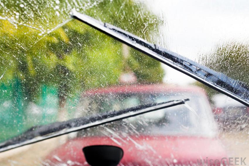 Do You Know How to Weatherproof Your Windscreen? - London Car Windscreen